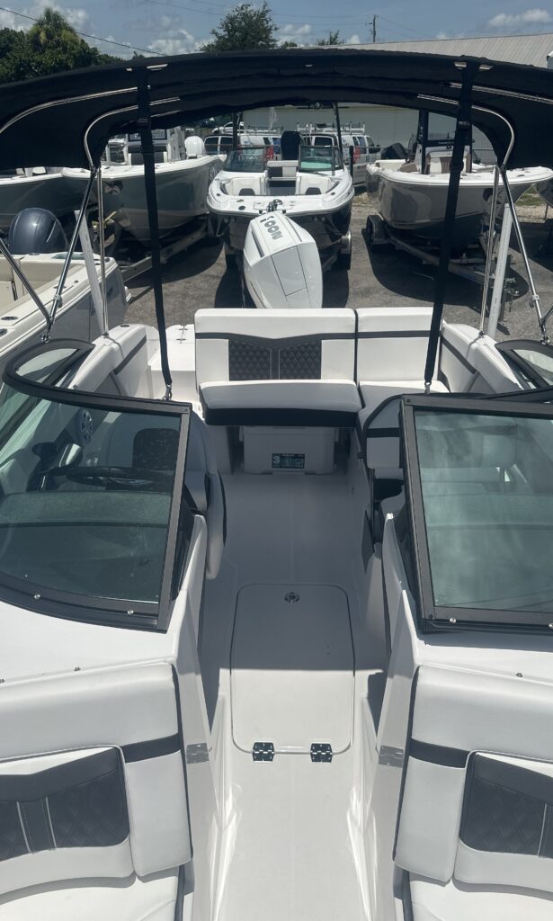 2025 Monterey M205 N-MTFB370E - RYCO Marine